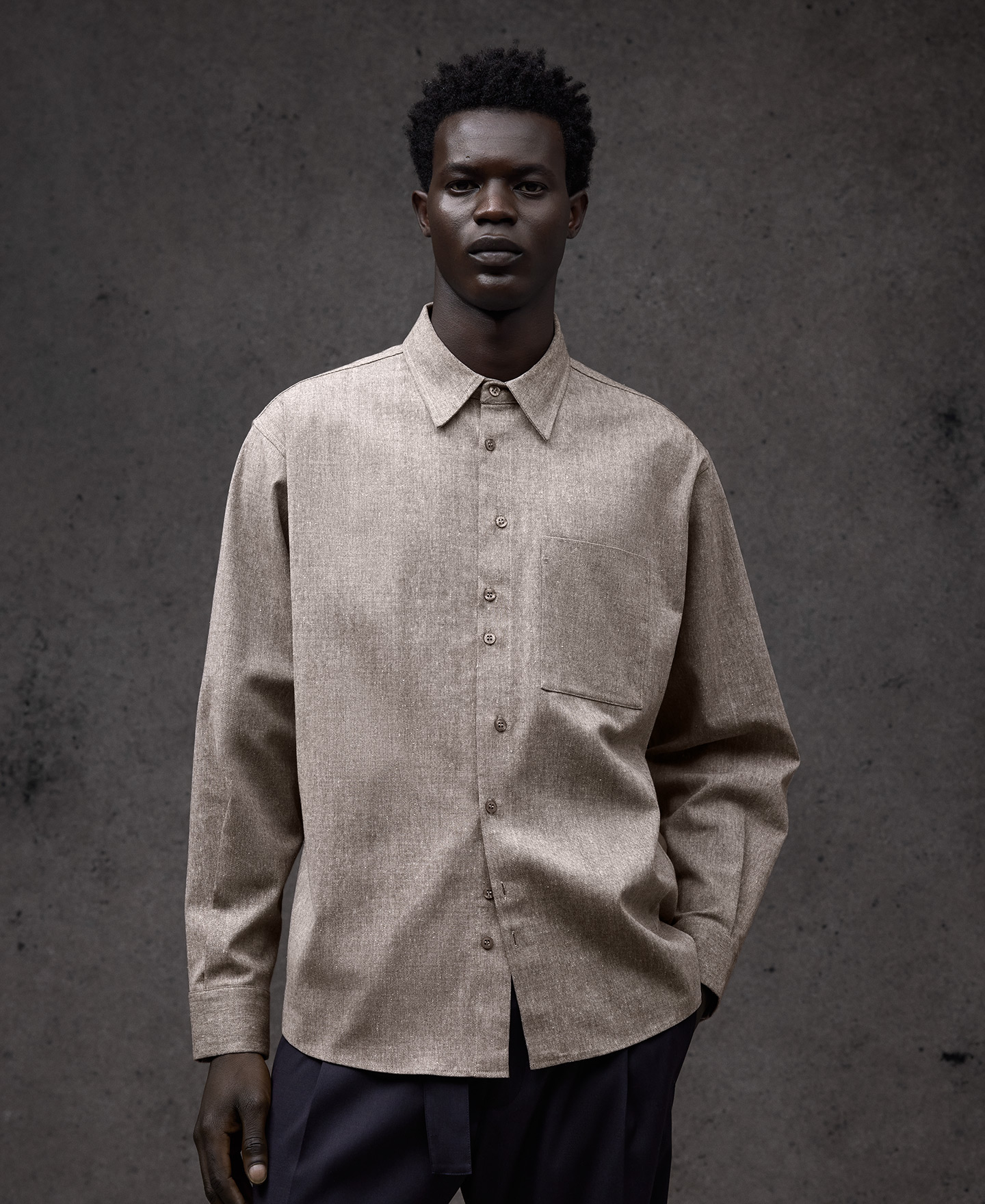 Asymmetrical buttoning shirt man | AD USA