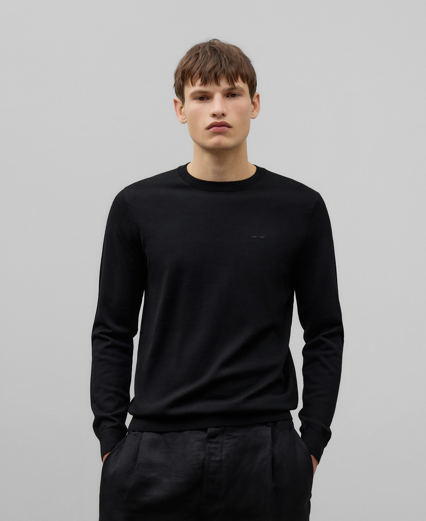 Merino wool crew collar sweater man | AD UK